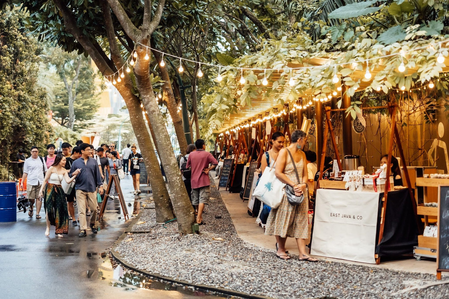 Sunday Social Market